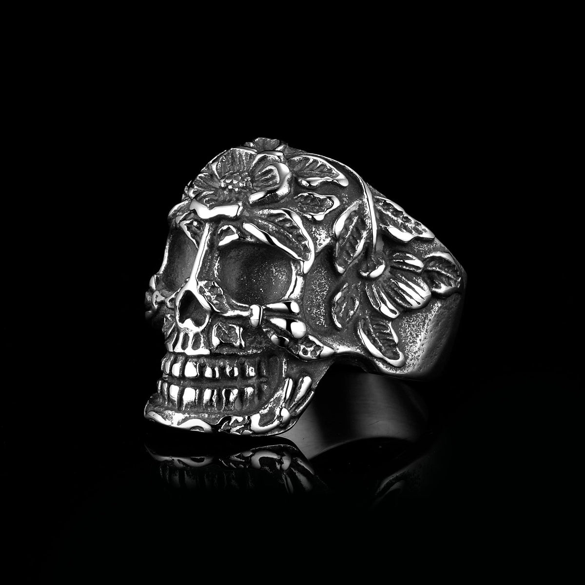 FLOWERS OF DEATH. Skull Ring