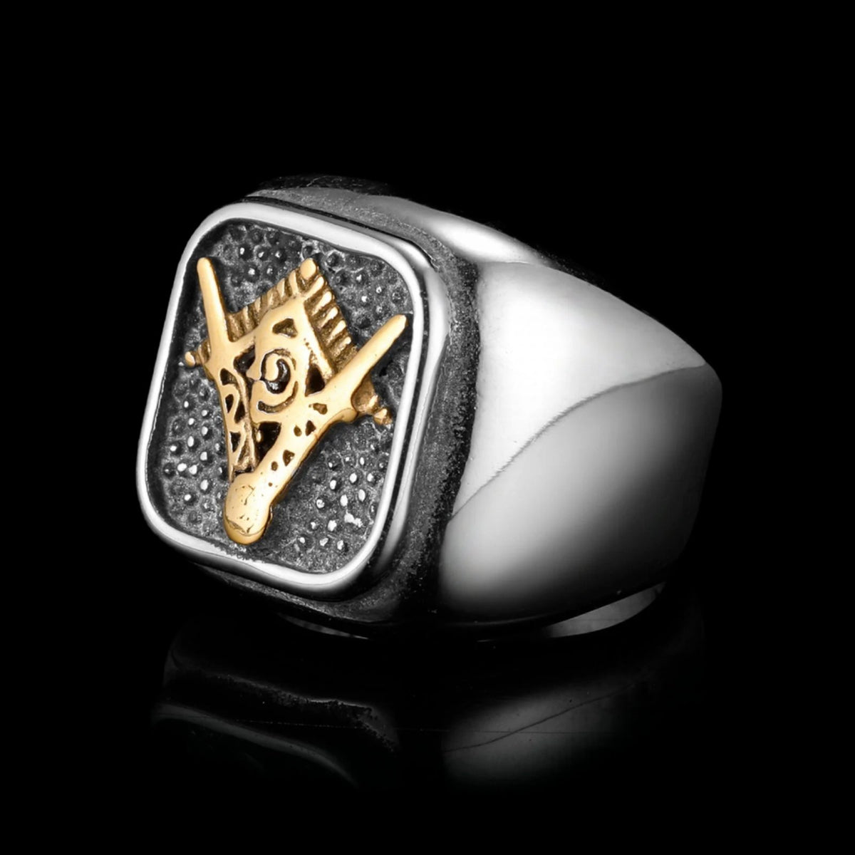 Free Mason Ring | OUTLAWS Amsterdam